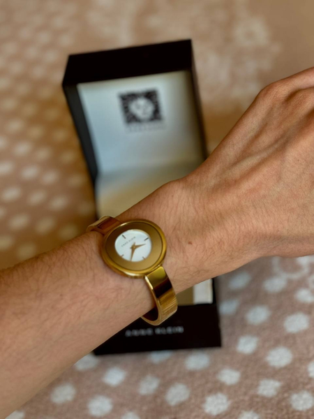 Женские часы Anne Klein
