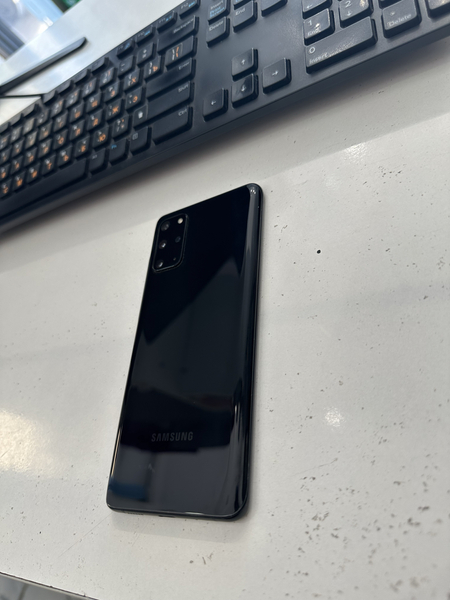 Samsung S20 plus 256g black