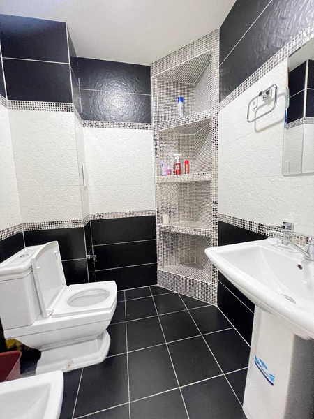 Продается 3 комнатная Кавартира Кирпич 80 м2 Ц2 Алайский (2806)
