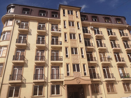 Продается 4х комнатная коробка 120 кв.м с Кадастром в Саттепо.