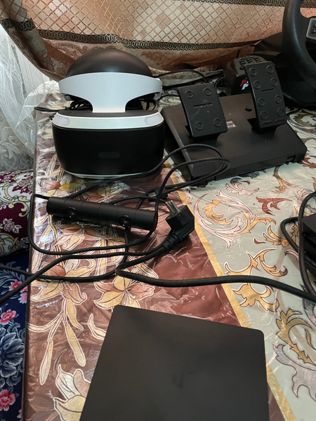 Playstation 4 Pro 1 TB