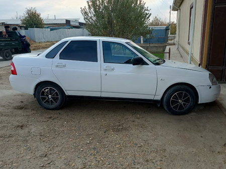 Lada pryora tez arzonsotiladi