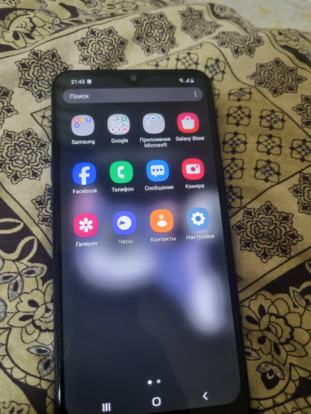 Samsung A10s прочний