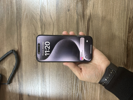 Iphone 15 pro 256 сотилади
