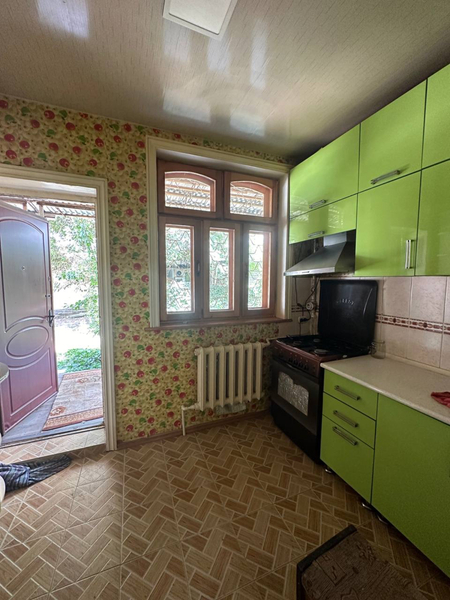 Продается квартира Юнусабад 14кв 4/1/5