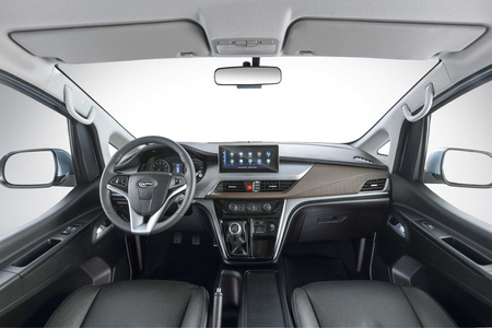 JAC M3 PLUS кўплаб қулайликларга эга бўлган  микроавтобус.