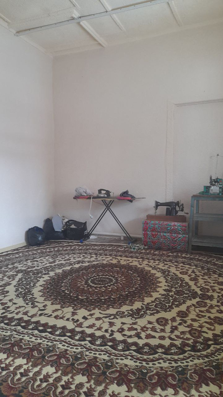 Krasnagorskiyda 5 xonali uy sotiladi. 2 sotix. Hamma sharoti bor.