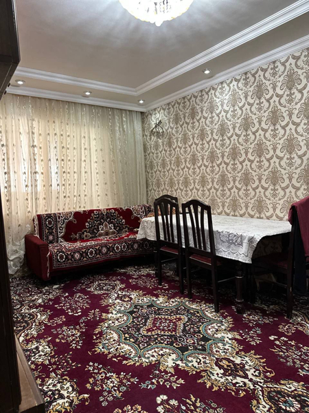 Паркентский 3/3/4 77 серия 70 м2