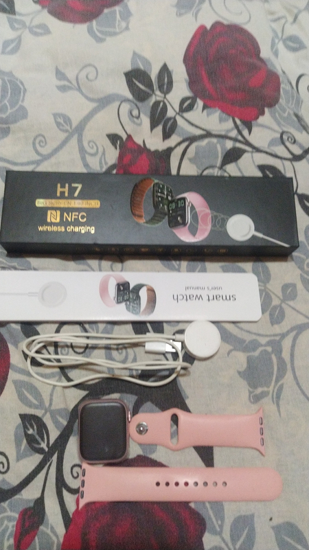 продаются часы H7 NFC