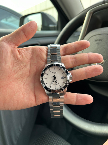 Продам оригинальный tissot