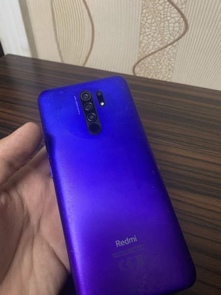 Red Mi 9 32gb kar dak bor