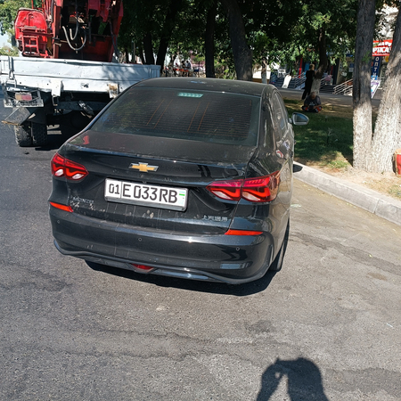 Monza 1.5 2023yil 36000km yurgan benzinli moshina
