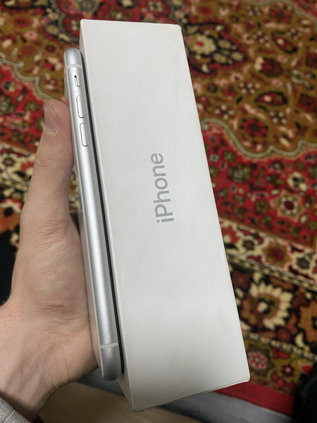 Iphone Xr rodnoy