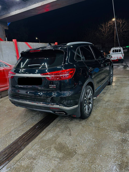 HONGQI HS 5 realnil qsin