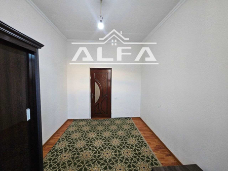 1 xonali 35m² 4-qavat sotiladi.