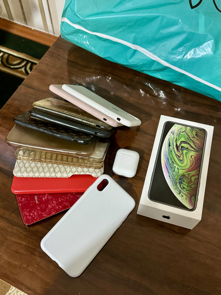 Срочно iPhone Xs Max 512гб Идеал