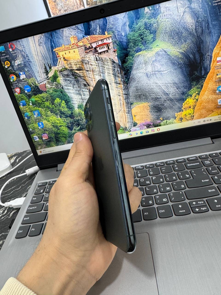 Iphone 11 pro dual