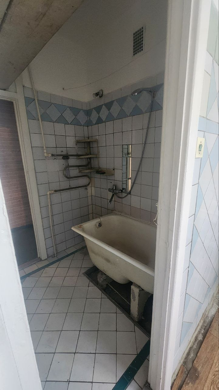 Продаётся Чиланзар 6 2*3/3/4 балкон 1.5х3 санузел раздельный