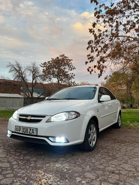 Продаётся легковой автомобиль Gentra