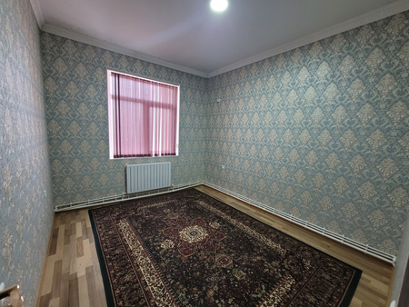 Фрунзенский масив Ойбекда 3 хонали квартира сотилади
