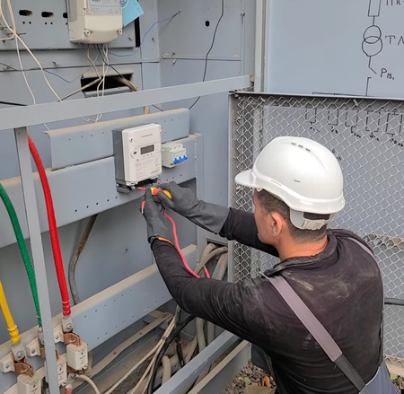 Stalbaga chiqamiz barcha elektrik hizmatlari mavjud