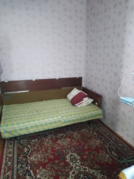 Срочна прадаётся пол дома в Аранче