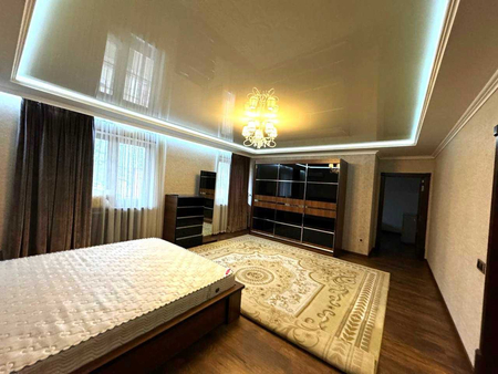 Аренда 4 ком в Метро Космонавтов