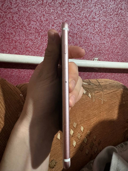 Iphone 7+.telefon norm