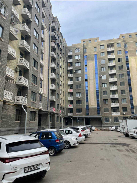 Без маклер 2 хонали уй. Янгихаёт тумани 3 метро станцияга 200-300 метр