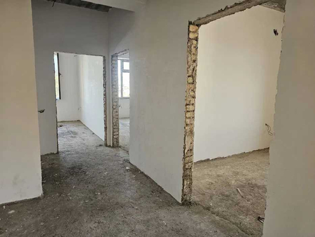 Продаётся 3х квартира на 5 этаж ор р НИХОЛ КАЛСО