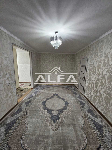 2 xonali 54m² 3-qavat sotiladi.