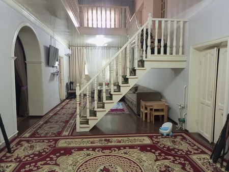 Урганч,Ш. Ховли жой сотилади