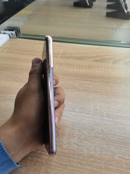 Samsung Galaxy s21 5G 1 oy kafolat