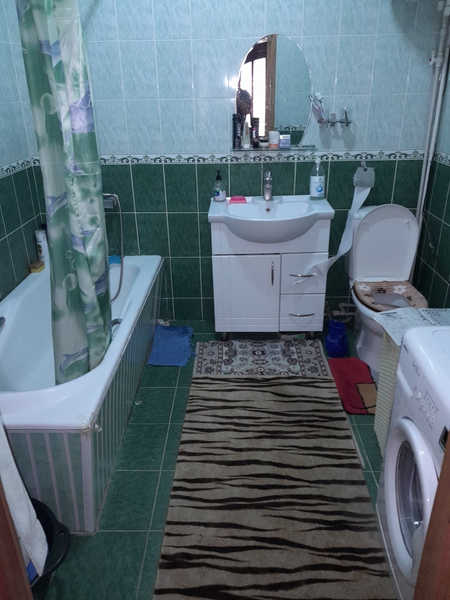 Продаётся 3 сот.5 ком.фируза