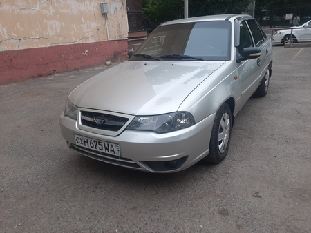 Nexia 1.6 sotiladi naxt