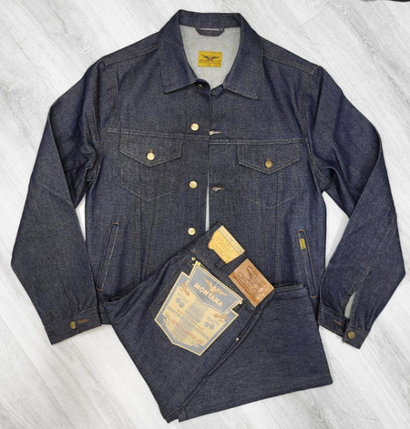 Мужской Джинсовый комплект 
              BOSS
Размеры: M L XL XXL XXX