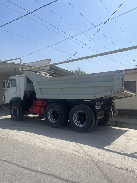 Kamaz 55111 gazli samosval. Kamaz