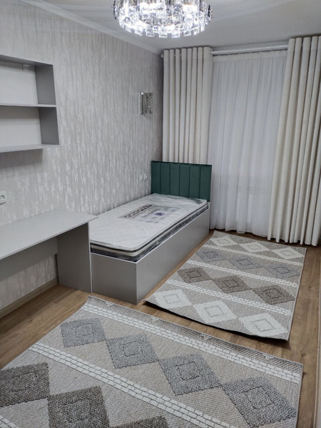 Чил8 кв._3*4/4/4. Евро.Балкон:2/6. Площадь 70м.ОР: кафе Райхон