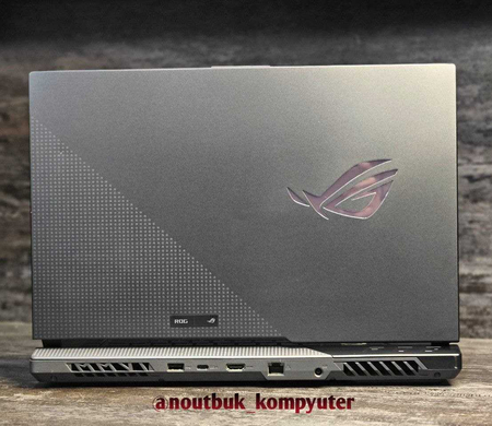 Мощный игровой Asus  Rog Strix Core I9 11900HX