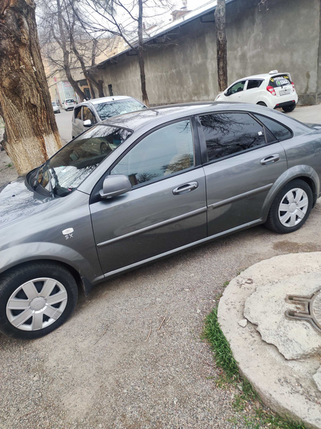 Chevrolet Jentra