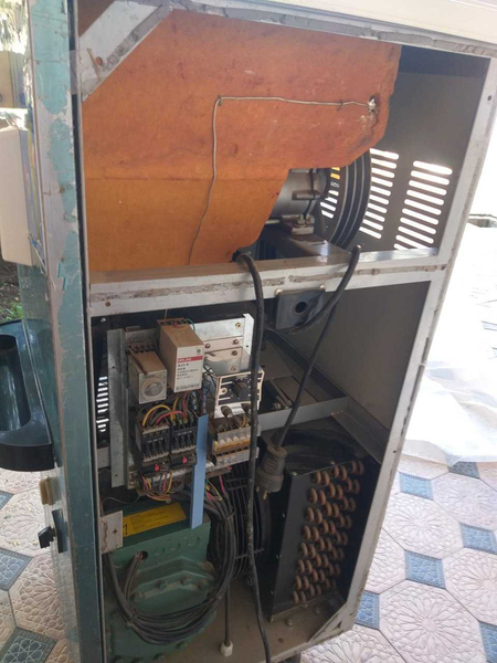 Frezer aparat sotiladi