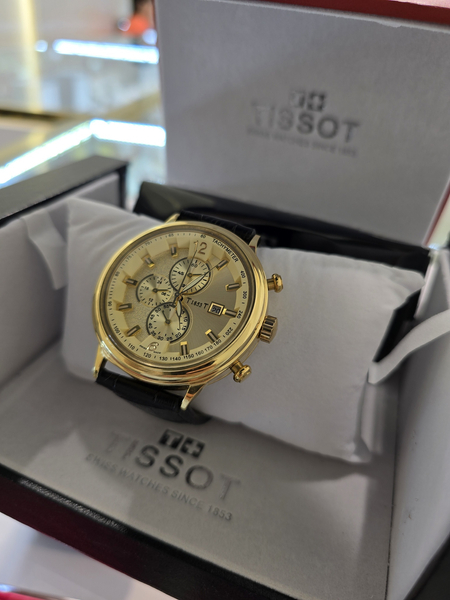 Продам мошные катлы от Tissot для крупных мужчин. Золотые 750 пробы.