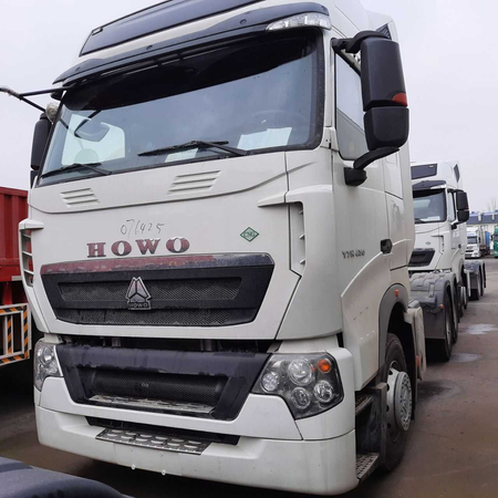 В наличии!!! Седельный тягач Howo-T7H 6x4 CNG E5 (пневмо)