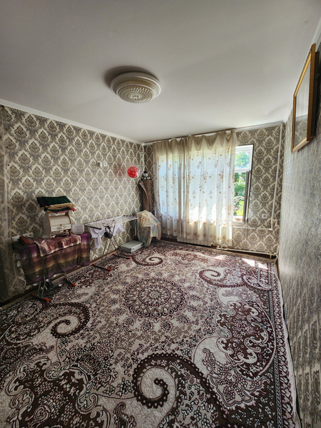 Продаётся 1- комн.квартира. Американская школа, Миробадский р-