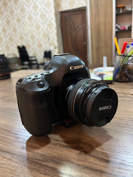 Canon mark iii body 50mm obyektivi bilan