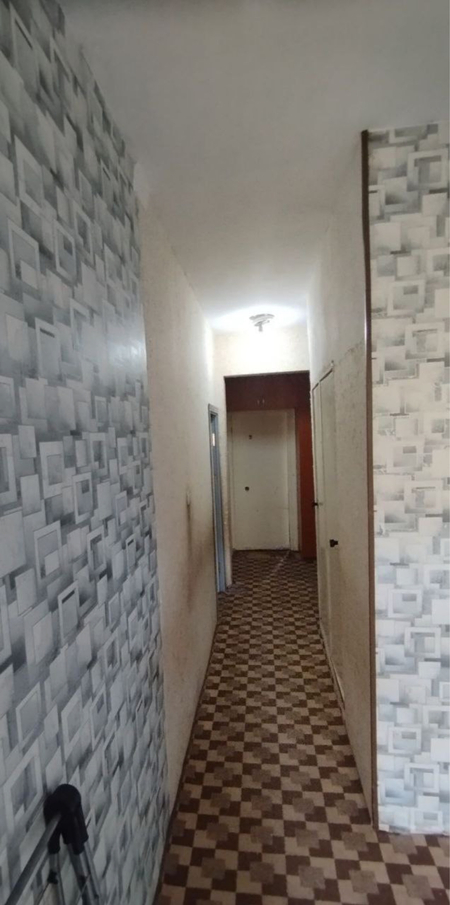 Юнусабад 15кв 5/3/5 балкон 2х6 96м2