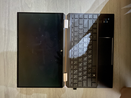 Hp spectre X360 11th Gen core(TM] i5