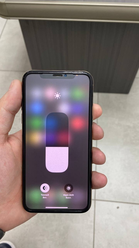 IPhone XS хорошая