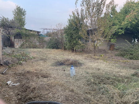 Toshkent tumani Tutzorda uchaska sotiladi
