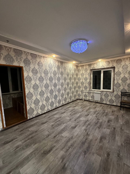 Продаю 2/5/5 Авиасозлар 2 Франция 50000&